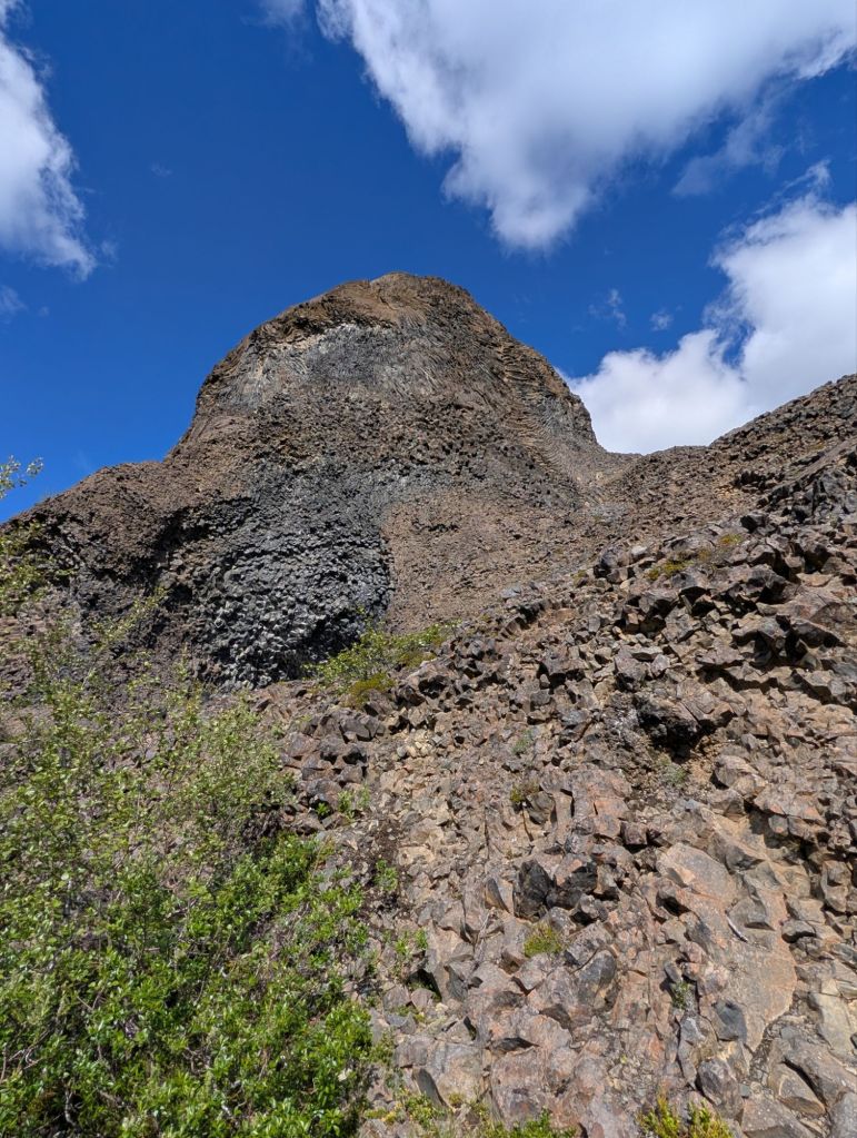Exploring Iceland's Stunning Highlands: Waterfalls and Hikes
